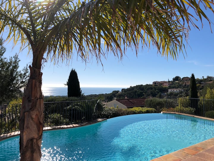 Bandol Sur Les Hauteurs 
Maison Vue Mer - La Cadière-d'Azur