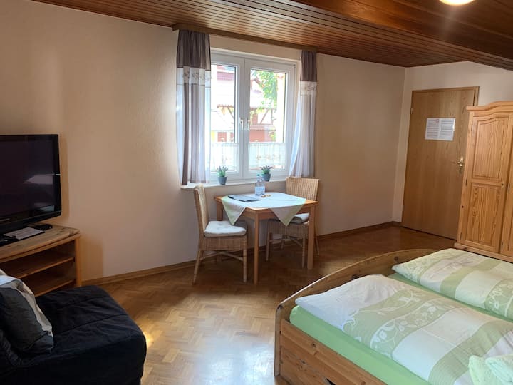 1 Gemütliches Appartement Auf Ehemaligem Bauernhof - Frankfurt