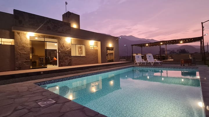 17+3 Huéspedes Fabulosa Casa - Pet Friendly - Pérou