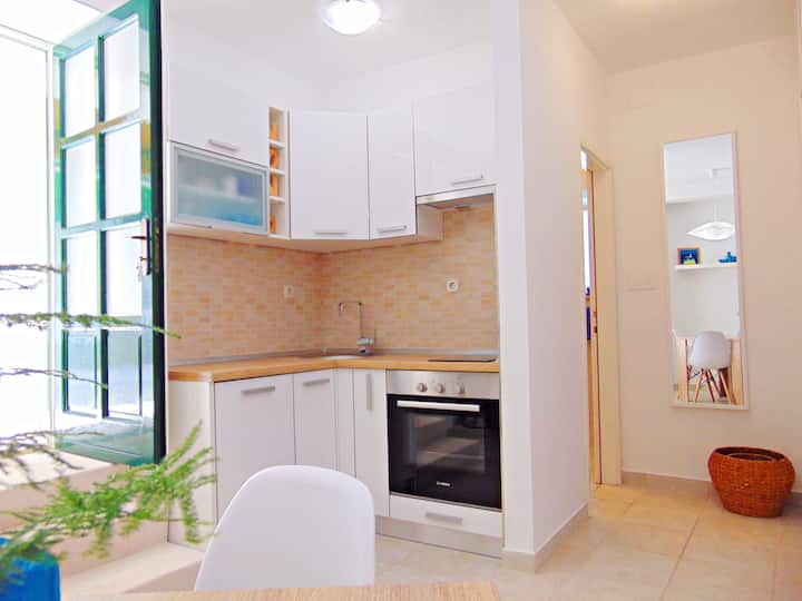 Apartment  Nono (2+1) - Postira