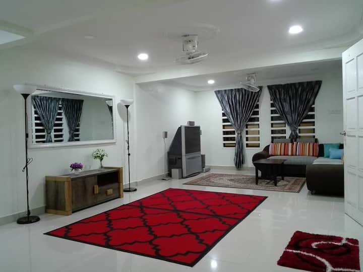 Villa Makhota - Kuantan Homestay - Kuantan