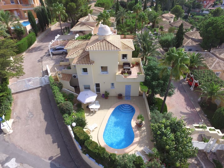 Villa Op De Berg Montgo Met Prachtig Panoramisch Uitzicht, Verschillende Zwembaden En Een Sauna - Gata de Gorgos