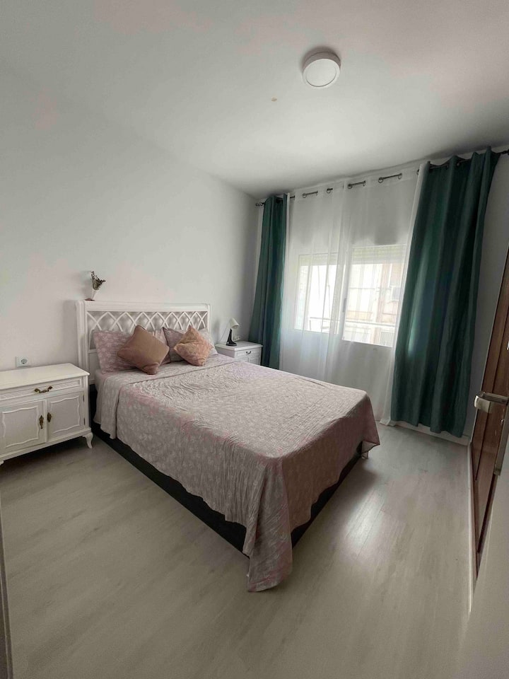 Двухместная комната C 1 кроватью и со шкафом - Alicante