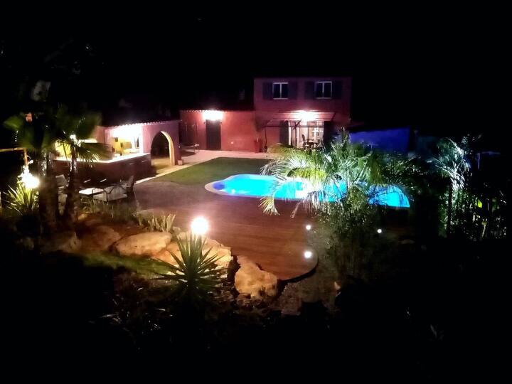 Villa De Charme Avec Piscine - Cuers