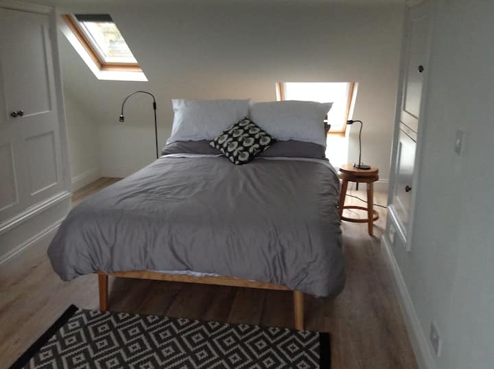 Modern Double En-suite Near To City Centre - Cambridge