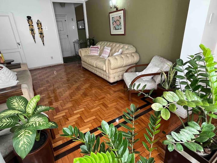 Apto Em Belo Horizonte.
Mínimo 30 Dias.
Lourdes. - Belo Horizonte