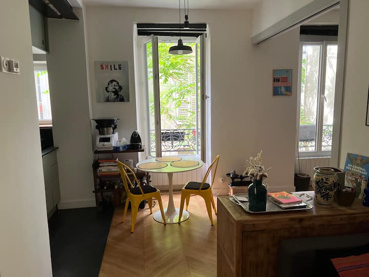 Charming Apartment 150 Meters From The Sacré Cœur - Paris