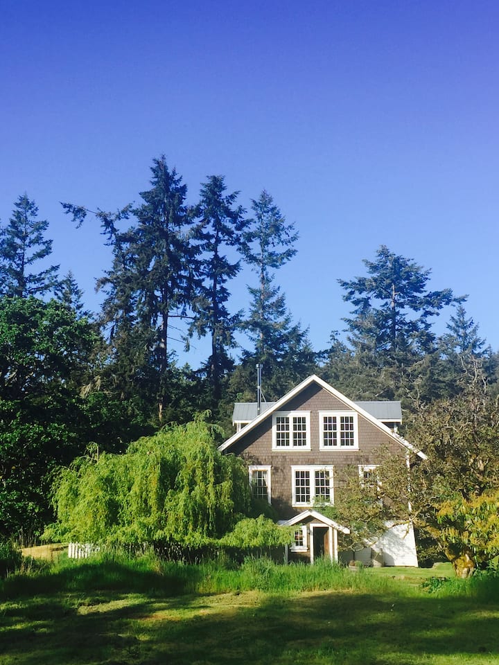 Spacious Modern-rustic Farmhouse - Saltspring Is. - Salt Spring Island