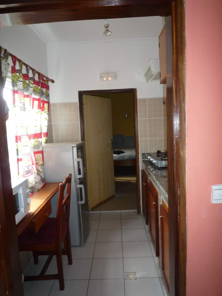 Studio éQuipé Dans Résidence Privée à La Sablière - Libreville