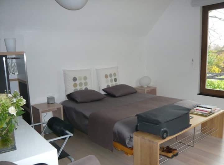 Bed And Breakfast, Urban Et Vert - Auderghem