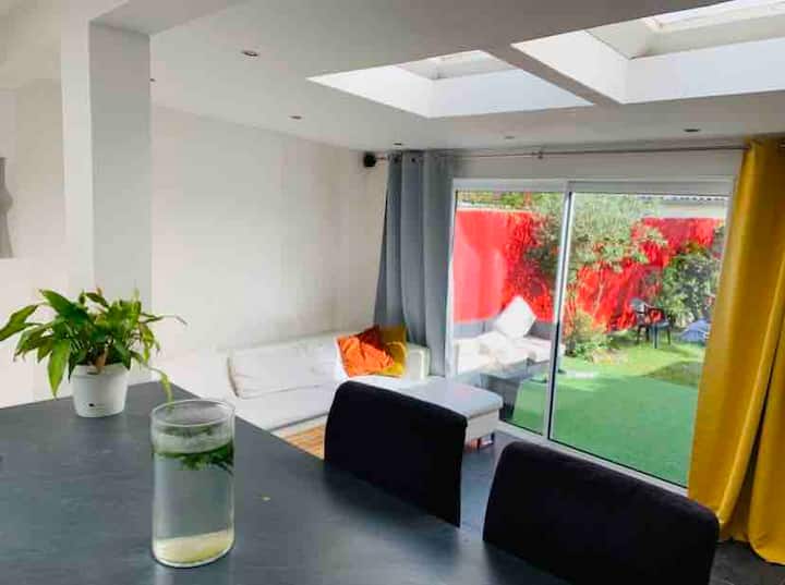 Maison 3 Chambres,jardin, 
Parking,plein Sud,calme - Dunkerque