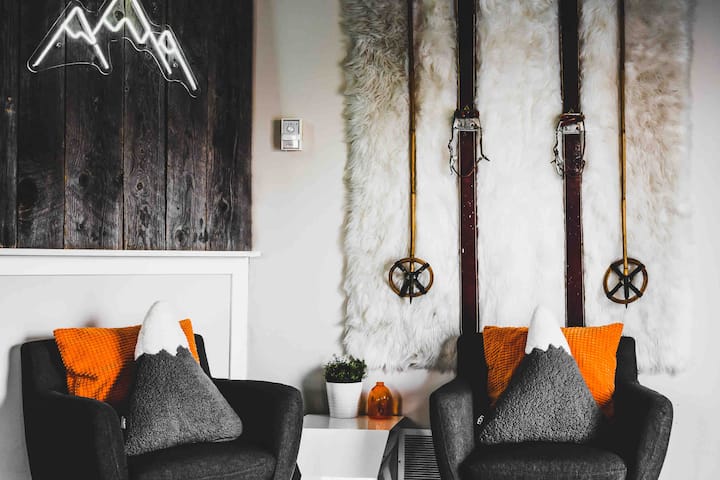 Hidden Gem! Amazing, Corner-unit - Collingwood