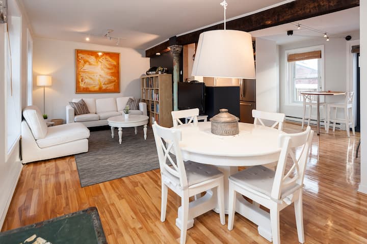 Magnifique Loft Du Vieux-mtl + Stationnement - Montreal