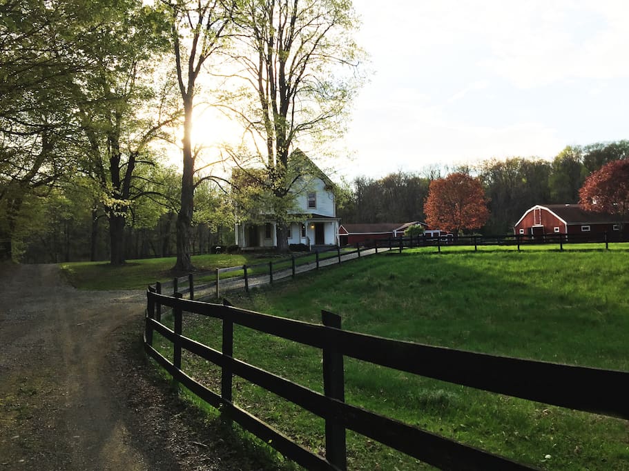 1860s charming farmhouse - Houses for Rent in Staatsburg, New York ...