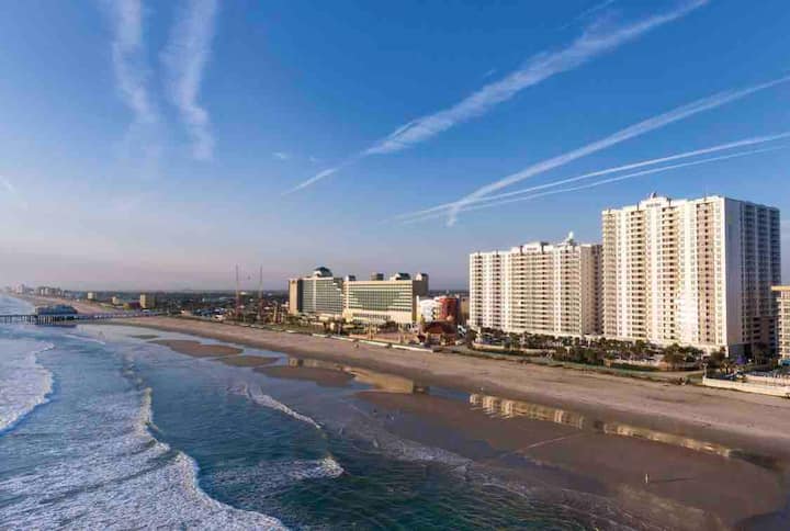 2 Bedroom Condo At Ocean Walk Resort - Ormond Beach, FL