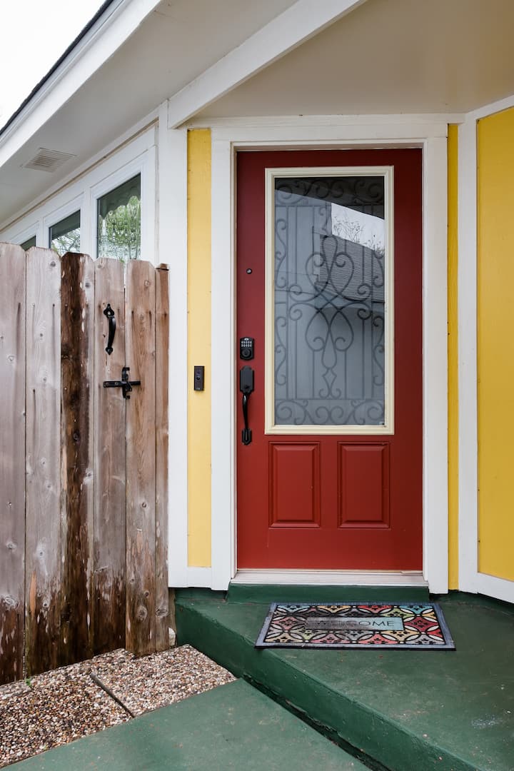 Tranquil And Cozy 2bd/2ba Near Domain & Q2 Stadium - Austin, TX