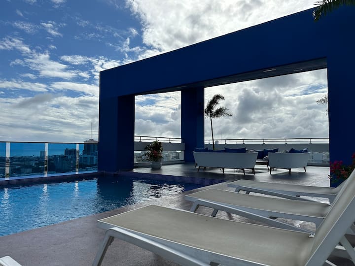 Piantini 2 Bedroom Apt 2 Bath - Santo Domingo
