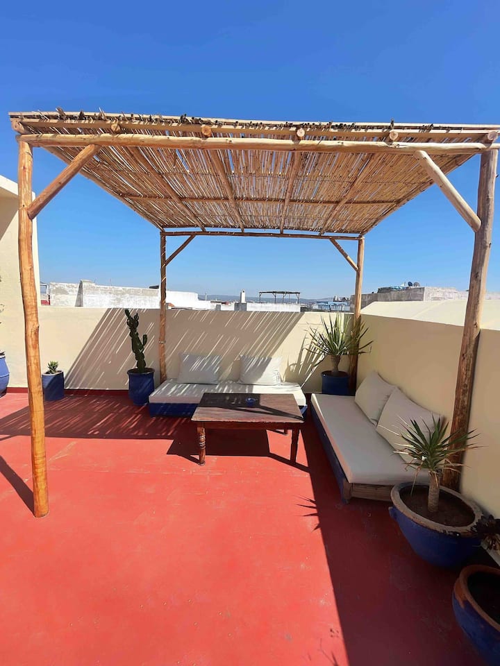 Charming Town House With Rooftop - Essaouira