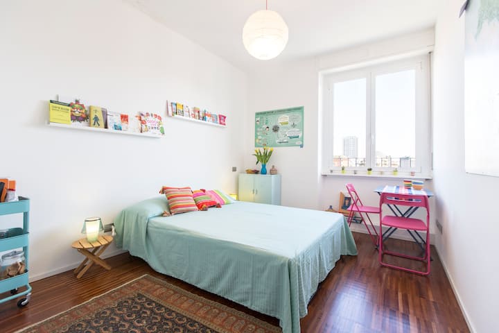 Bocconi Independent Access 2 People - Milan