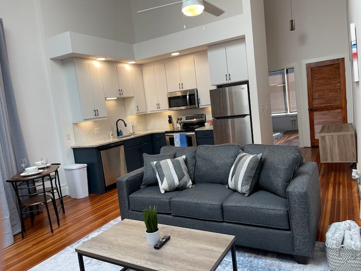 Near Capitol-vcu-1-bed W/ Washer-dryer-parking+ - 里士滿