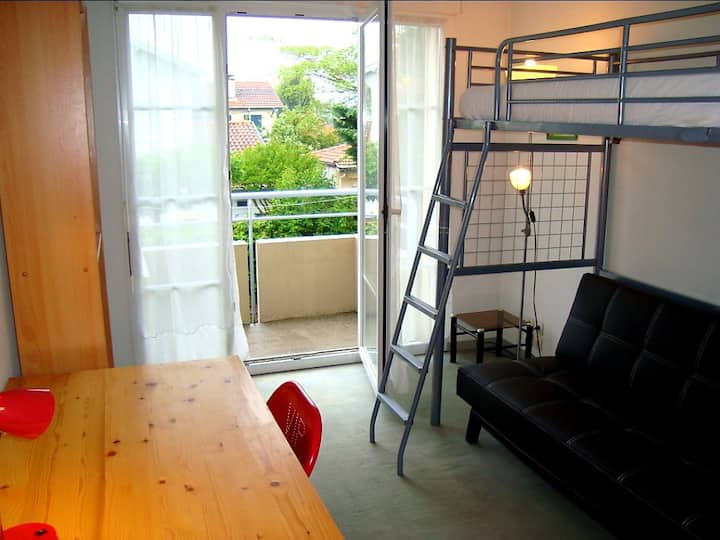 Studio Quartier Fac Parking Balcon Fibre - Pau