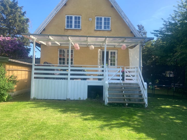 House Near Copenhagen And Metro -