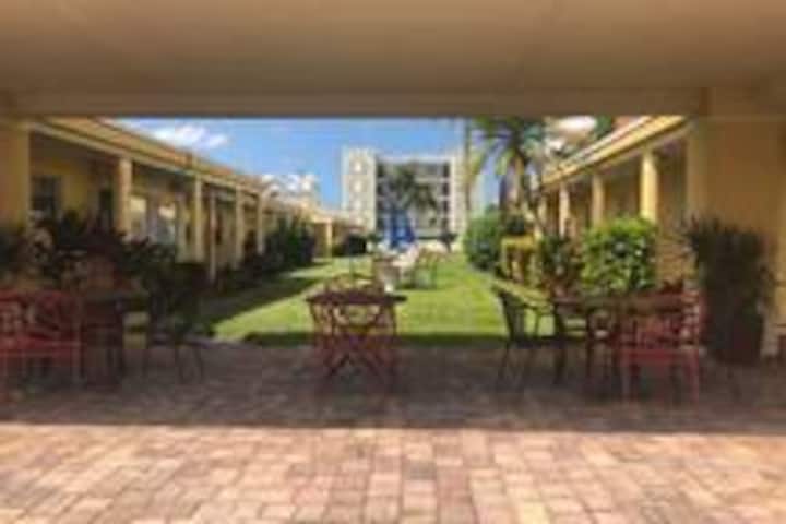 Unit 12 - Redington Shores, FL