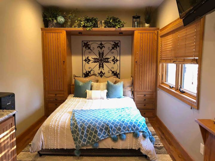 Luxurious Private Qn Rm/25m To Purg/trolley Access - Durango, CO