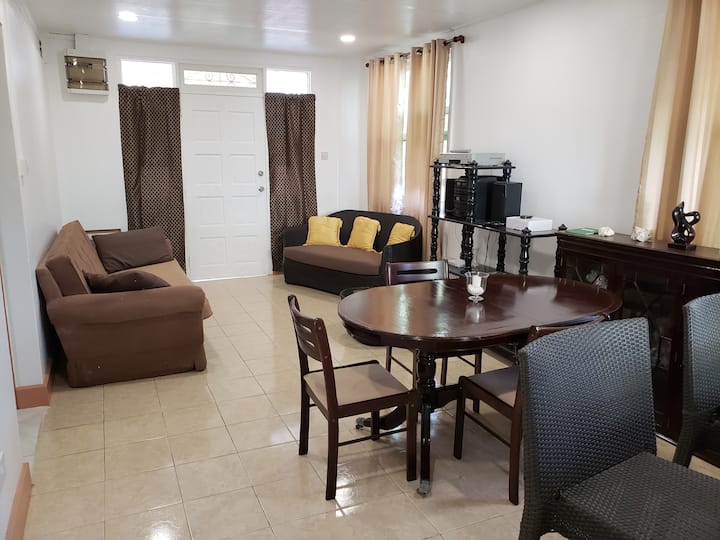 Midway Cottage Provides Peace And Tranquility. - Dominica