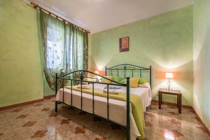 Spazioso Appartamento A Due Passi Dal Mare - Cala Gonone