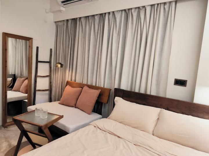 Stylish Double-bed Room In Jordan | Tsim Sha Tsui - Jordan