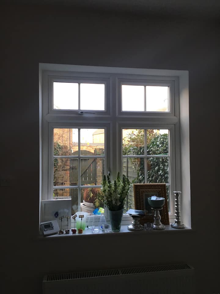 Lovely Room In This Beautiful House - Slough