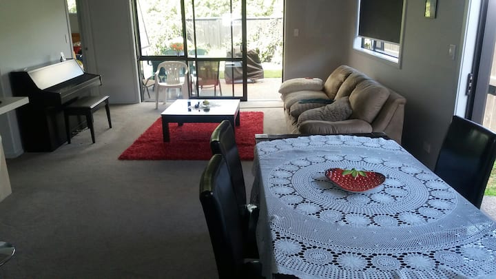 Home Away From Home - Mount Maunganui