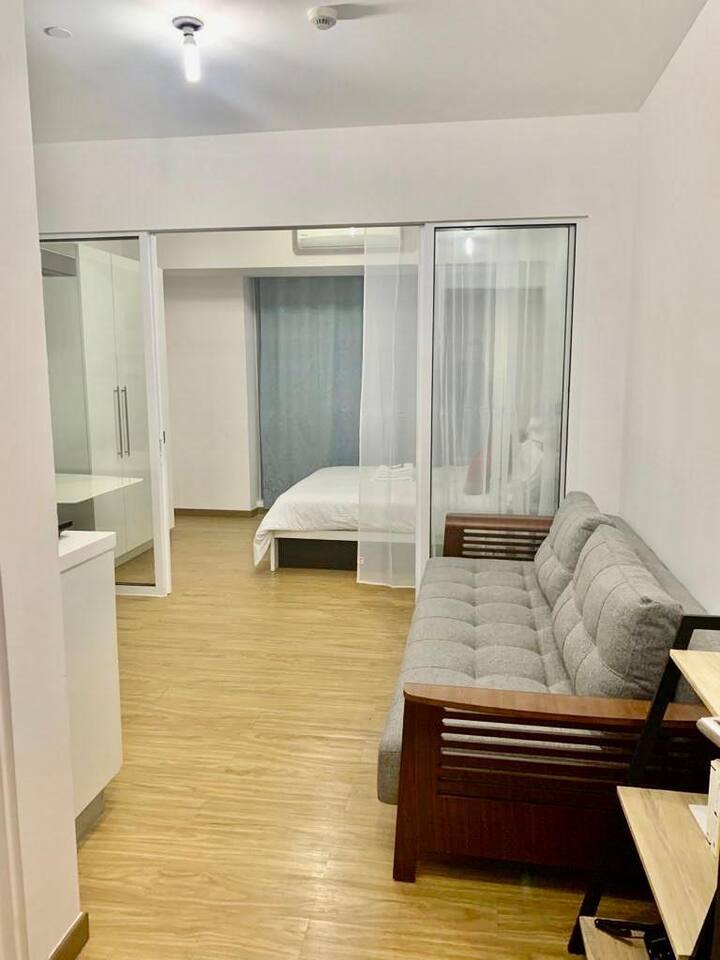 SutherLand 1br Suite with Fiber Internet & Netflix - Condominiums for ...