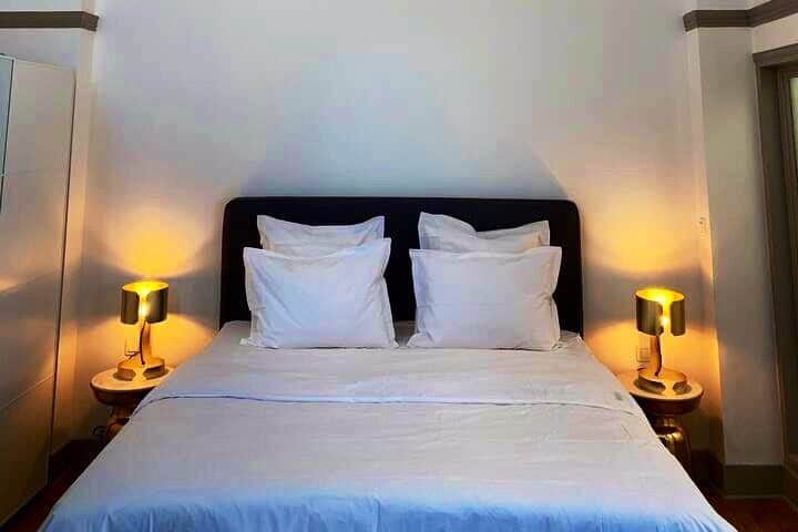 1st Floor Charming Flat Avenue Louise - Ixelles