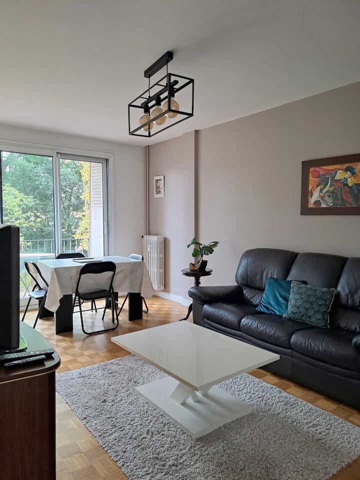 Joli Appartement T3 Proche Centre Et Proche Gare - Carquefou