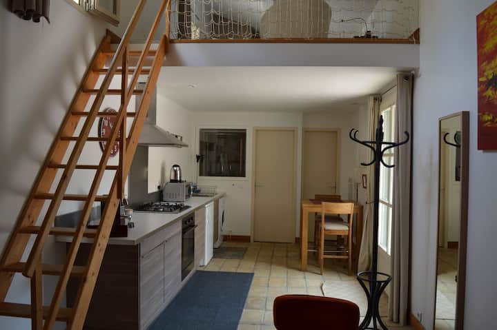 Grand Studio à Louer En Bail Mobilité - Montpellier