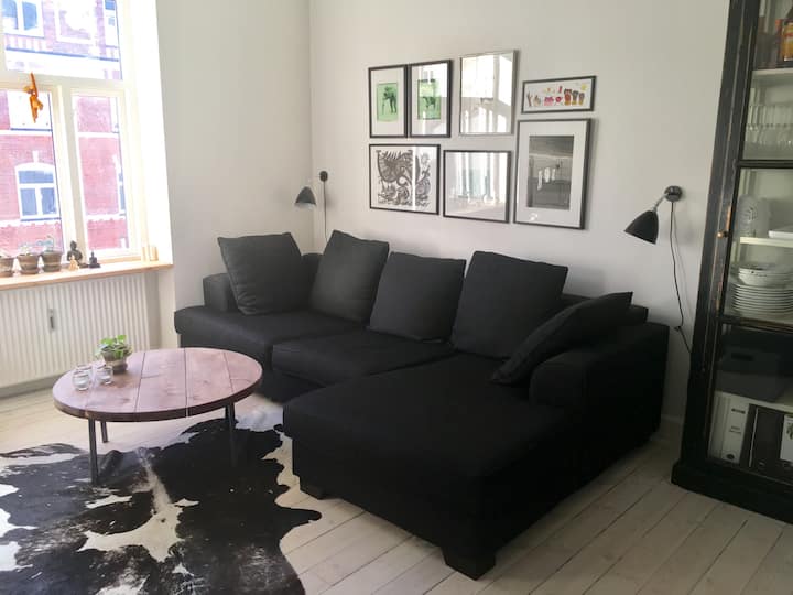Cozy Apt With Balcony - Close To Metro And City - Köpenhamn