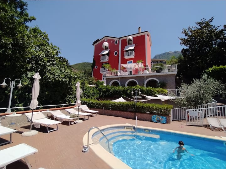 Violet: Quiet Spot Near Salerno, Pompei & Amalfi - Campania