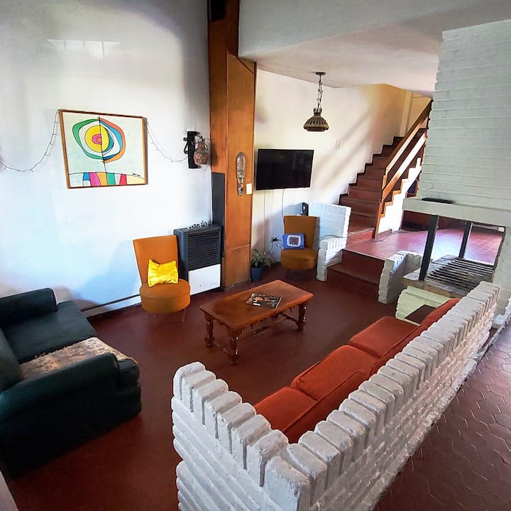 Casa Chalet Grande. Mar Del Plata - Mar del Plata