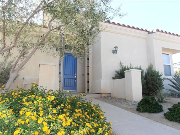 Single Story Casita
{20% Week/40% Month Discount} - La Quinta, CA