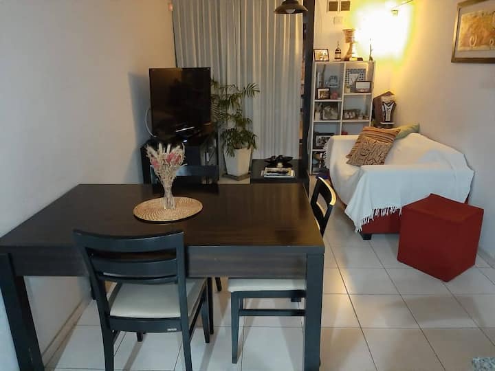 Depto. 2 Hab. Sobre Avenida Ppal. Cerca Centro - Villa Carlos Paz