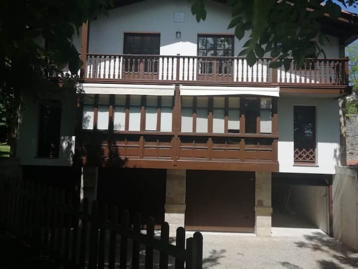 Apartamento En El Centro De Comillas - Comillas