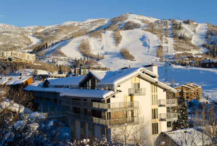 Ski In/walk To Gondola! Low Cost Luxury W Hot Tubs - Steamboat Springs, CO