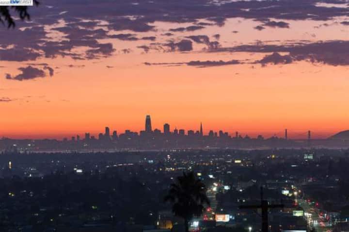 Bay Views! Oasis In Oakland Hills. Easy Access Sf - Oakland, CA