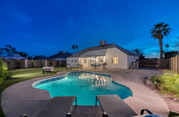 Blue Oasis With Private Heated Pool At No Cost - Tempe, AZ
