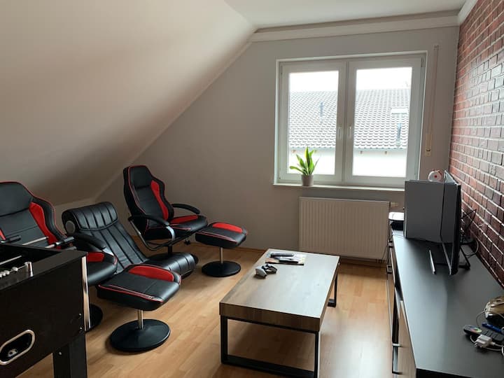 Zimmer In Großer Wohnung Mit Bad - Minden