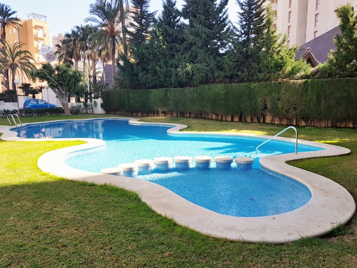 Vacaciones Perfectas: Playa Y Piscina En Benidorm - Finestrat