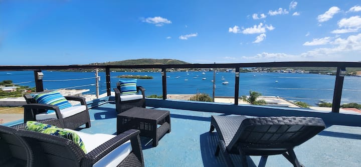 Big House With Rooftop Terrace And Amazing Views - Culebra