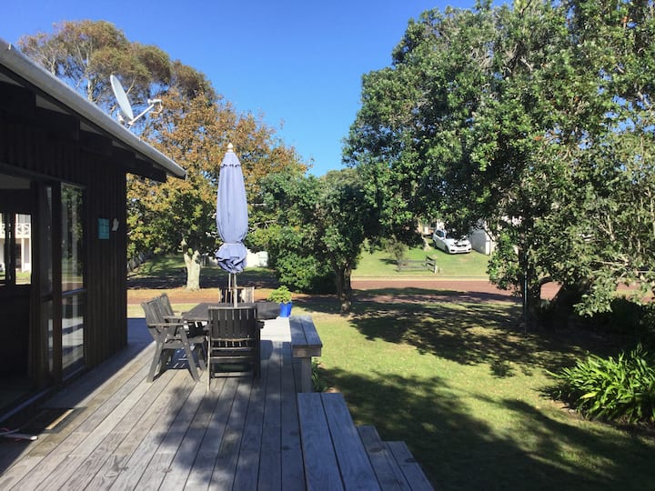 A Little Piece Of Paradise. Family Holiday Home. - Pauanui